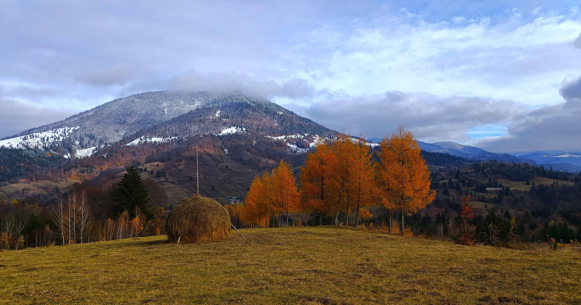 FOTO: Imagini cât o mie de cuvinte. Peisaje spectaculoase, de toamnă ...