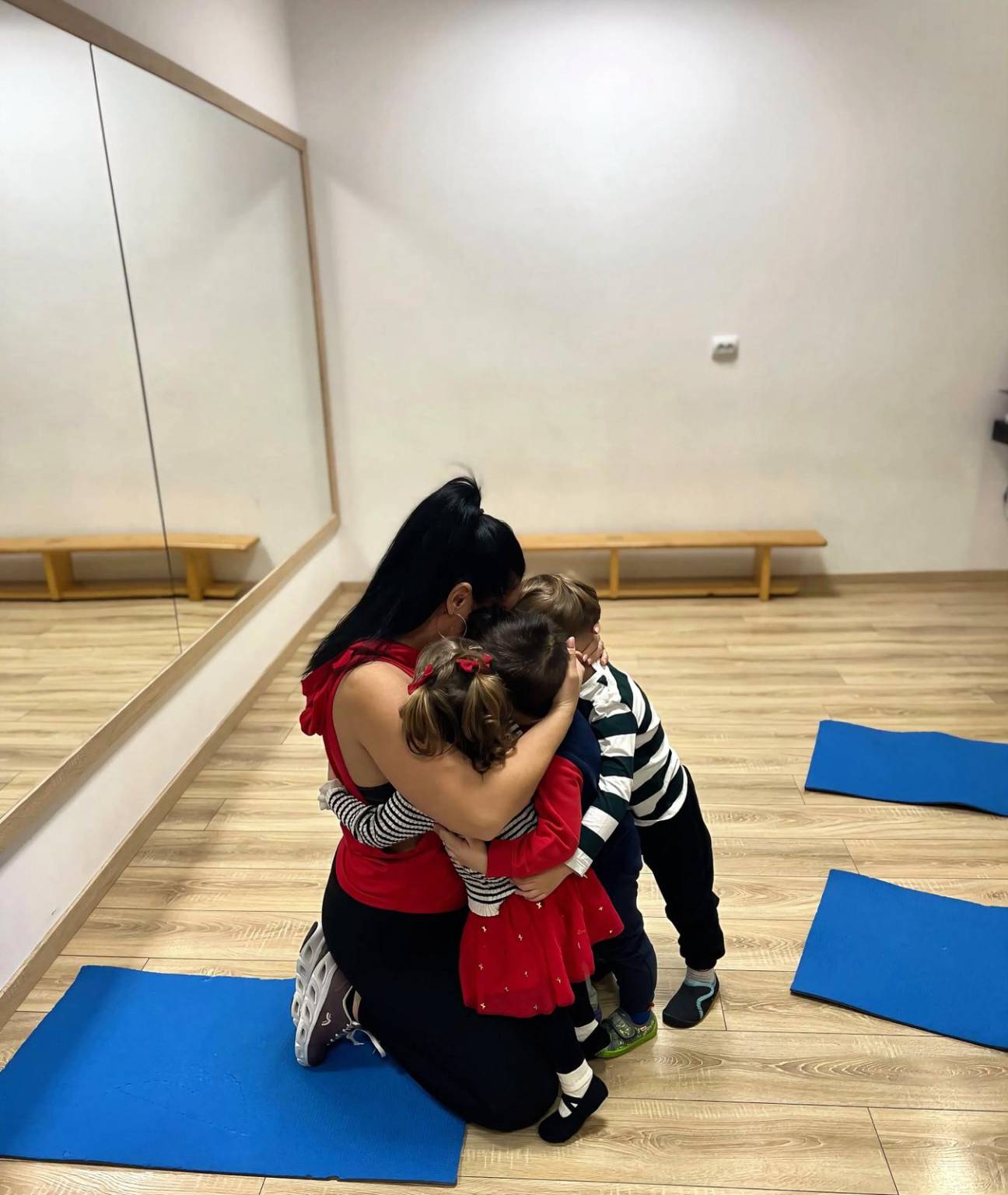 ZAZA Dance Studio, locul unde dansul nu are vârstă: de la prichindei de ...